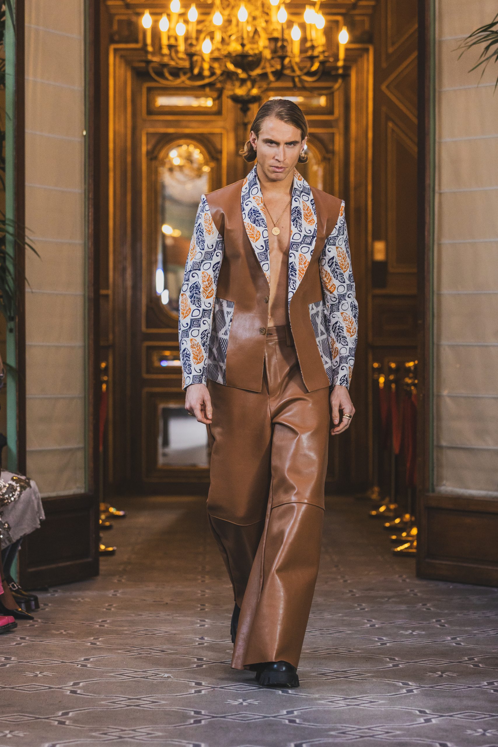 Flying Solo at Paris Fashion Week – Flying Solo NYC
