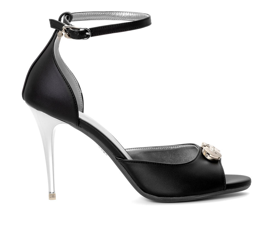 FUNDAE: Who Said Vegan Shoes Can’t Be Chic? Elevate Your Look with Eco ...
