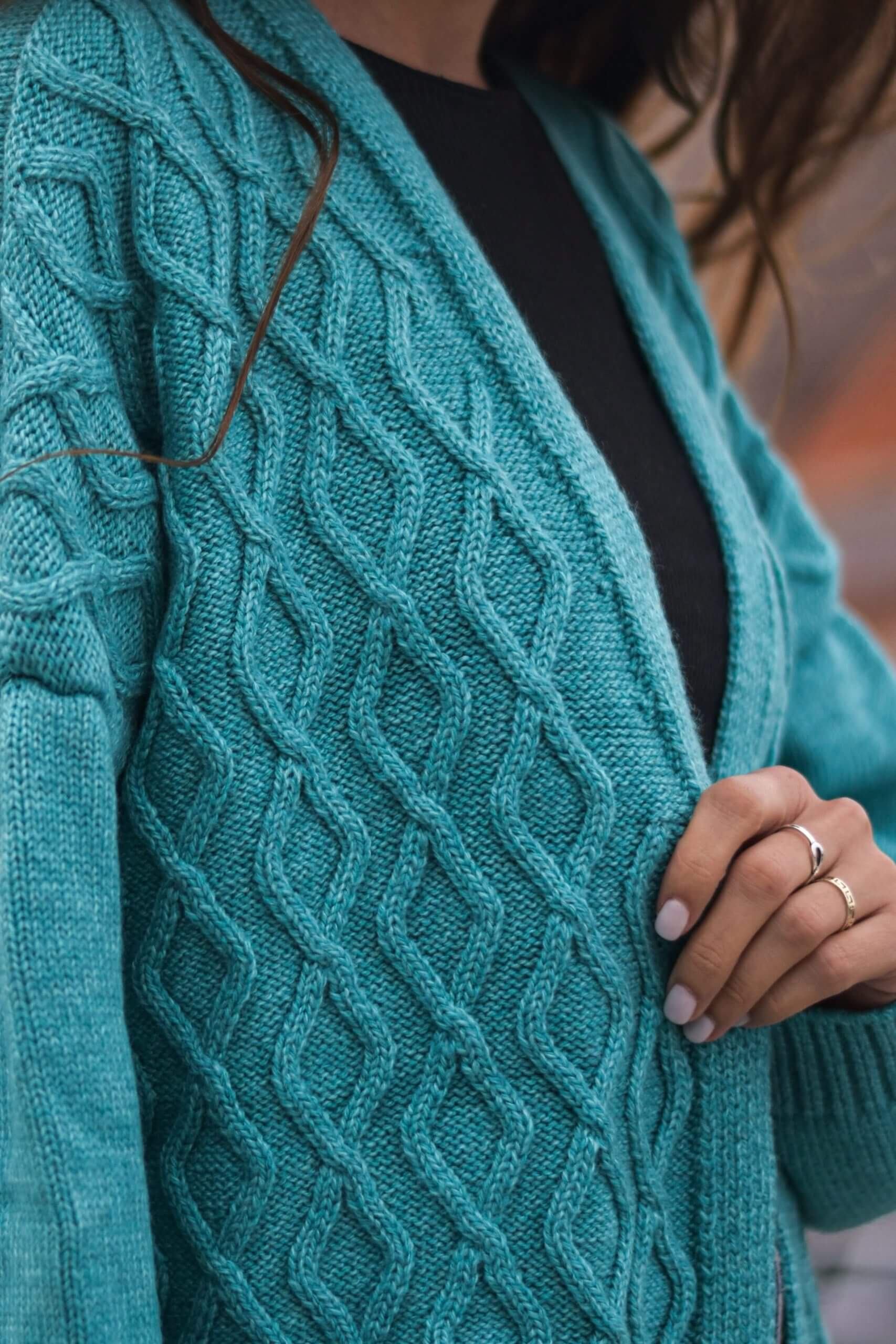 PINA COLADA OUTFIT Warm Green Cape Coat/Outerwear – Flying Solo NYC