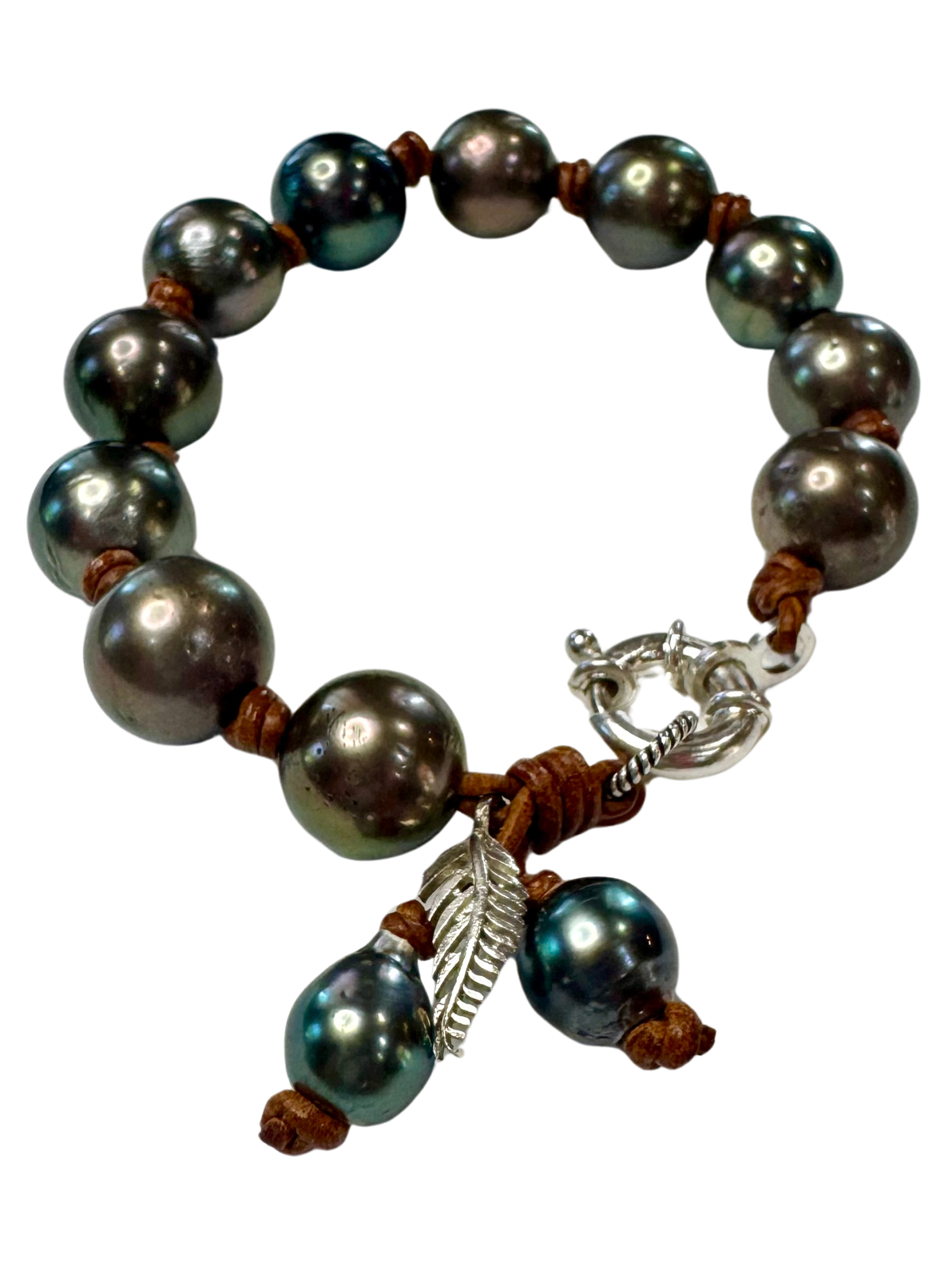 MOODY GRAY Tahitian Lei Bracelet – Flying Solo NYC